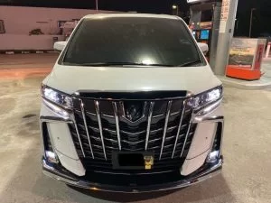 Toyota Alphard SC 2020 - Luxury Car Rental